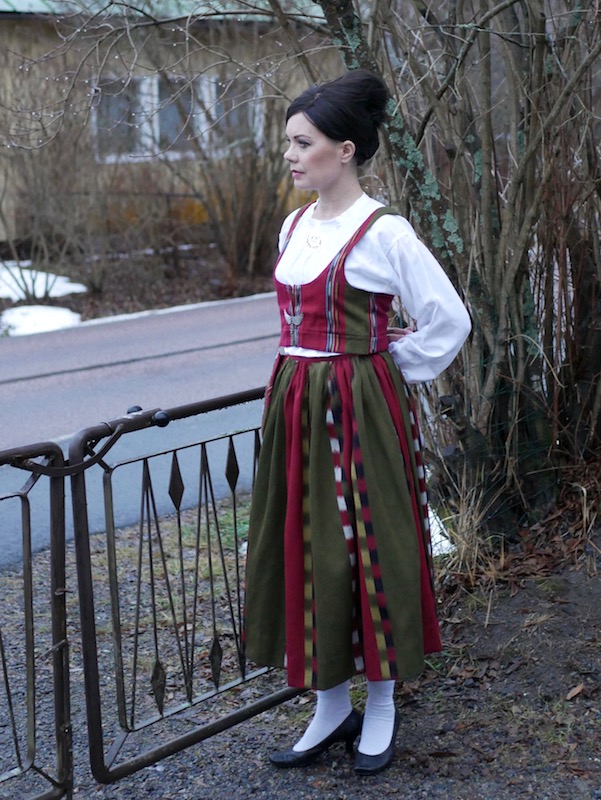 Laihia – Kansallispuvussa